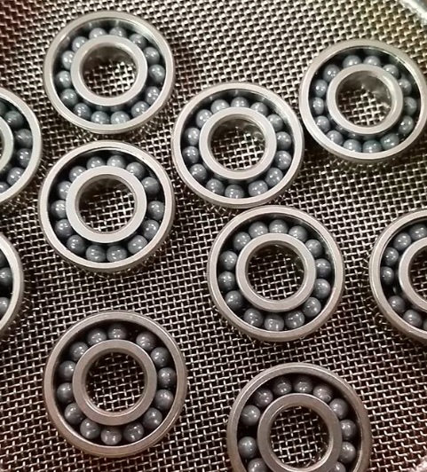 Full-Complement Bearings - Pacamor Kubar Bearings